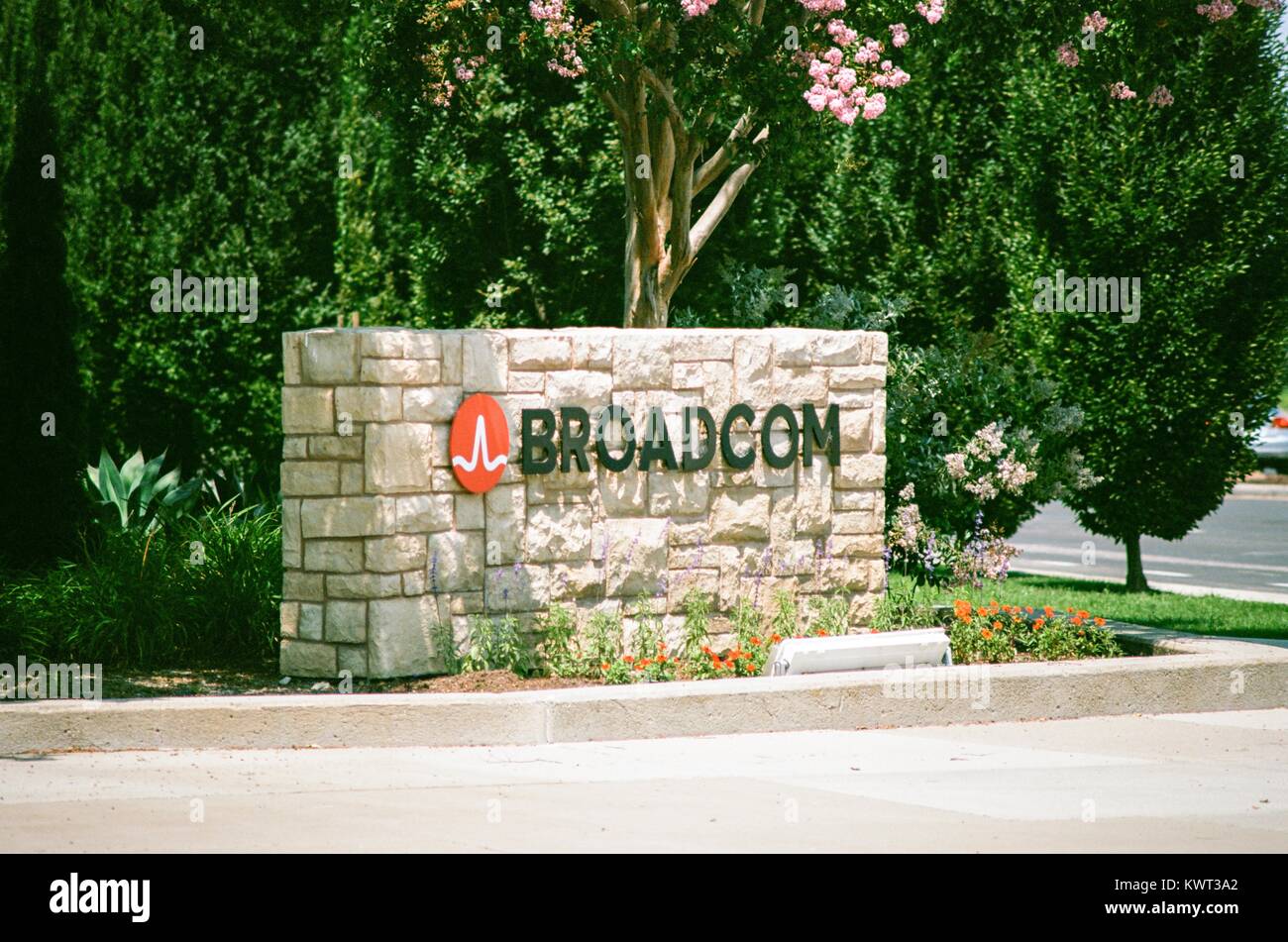 Broadcom logo hi-res stock photography and images - Alamy