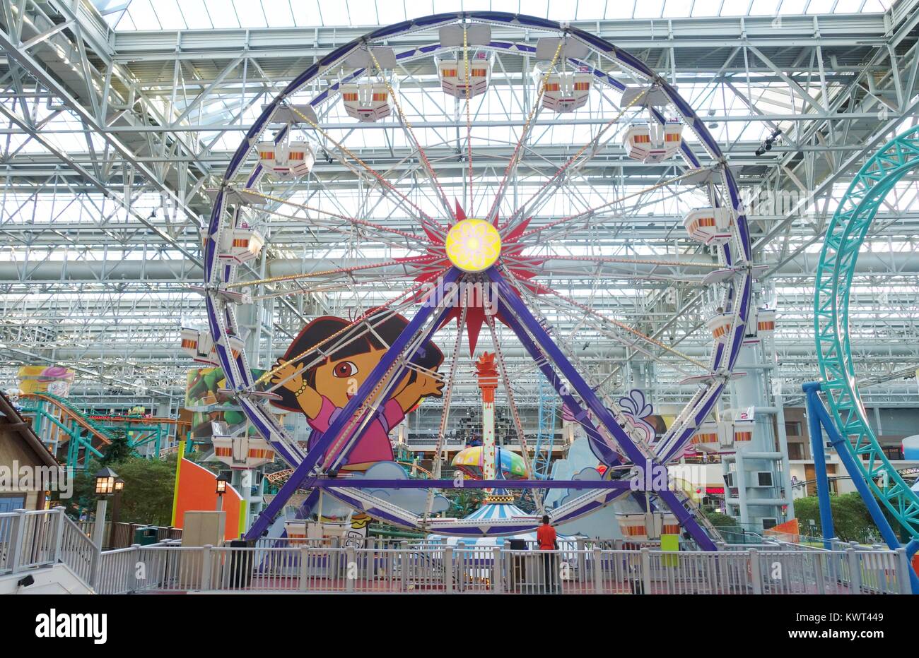 An indoor ferris wheel at Mall of America in Minneapolis, Minnesota ...