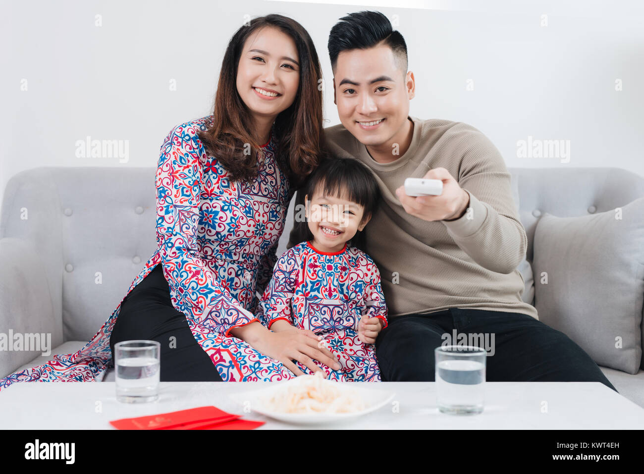 Vietnamese mother and daughter celebrate new year at home. Tet Holiday ...