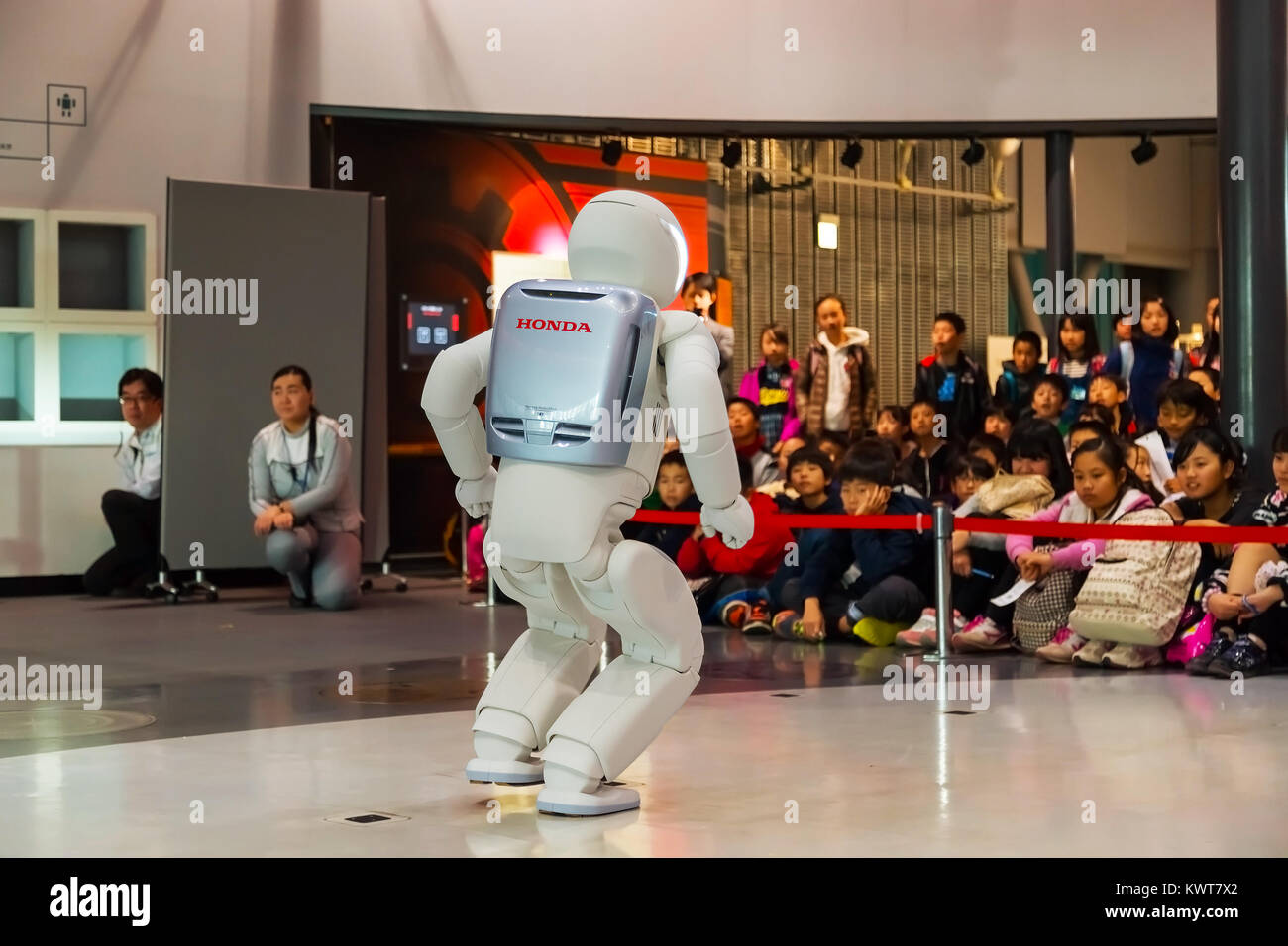 Inno robot hi-res stock photography and images - Alamy