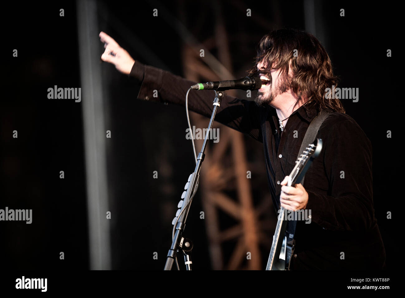 Dave grohl nirvana hi-res stock photography and images - Alamy