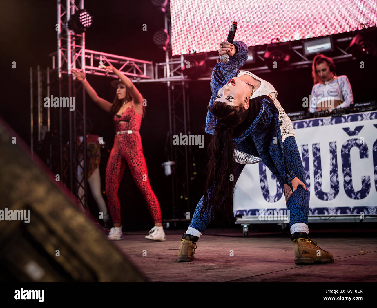 The edgy girl rapper Gnucci with the global outlook pictured live at ...