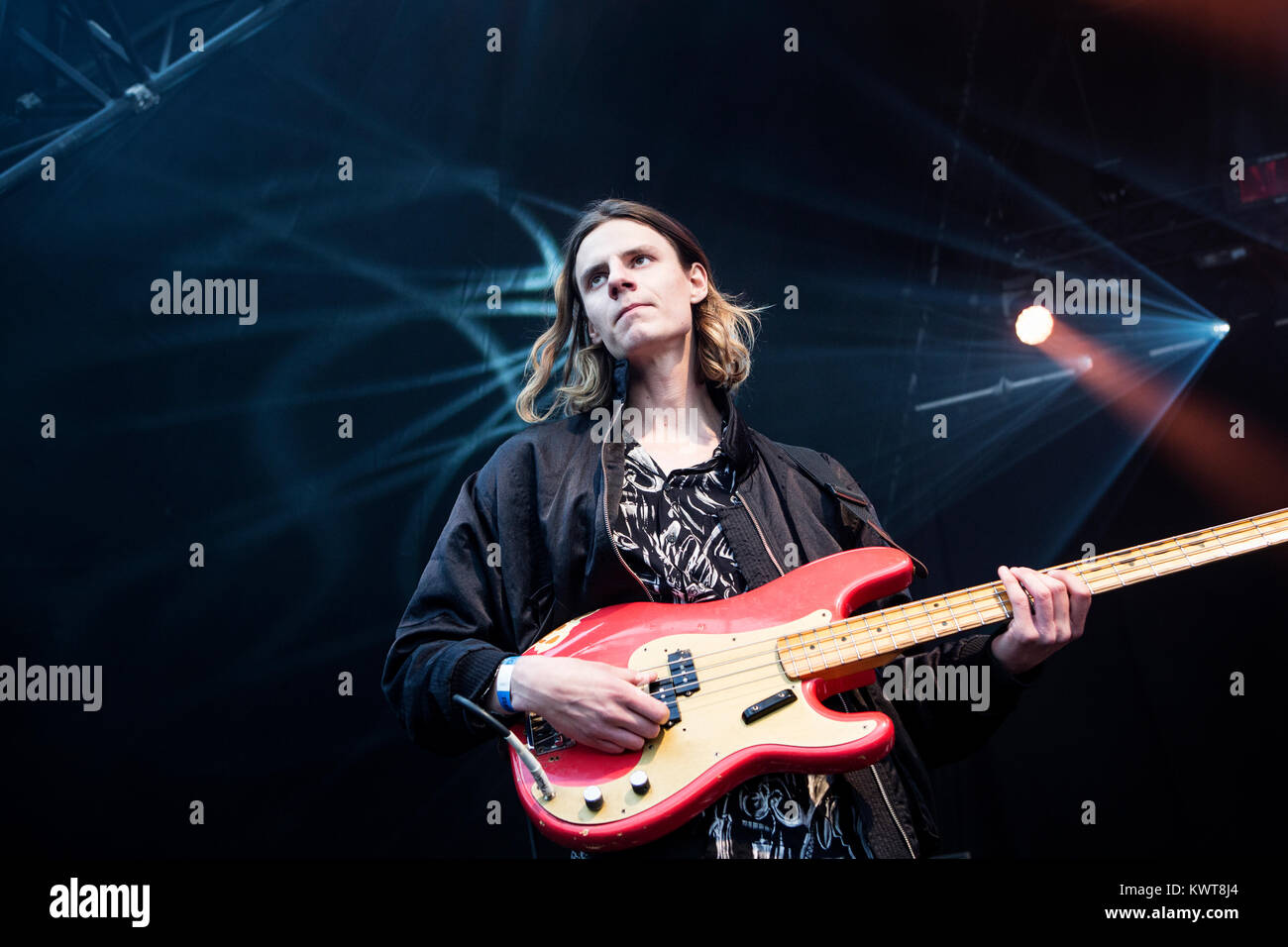 25 06 hi-res stock photography and images - Alamy