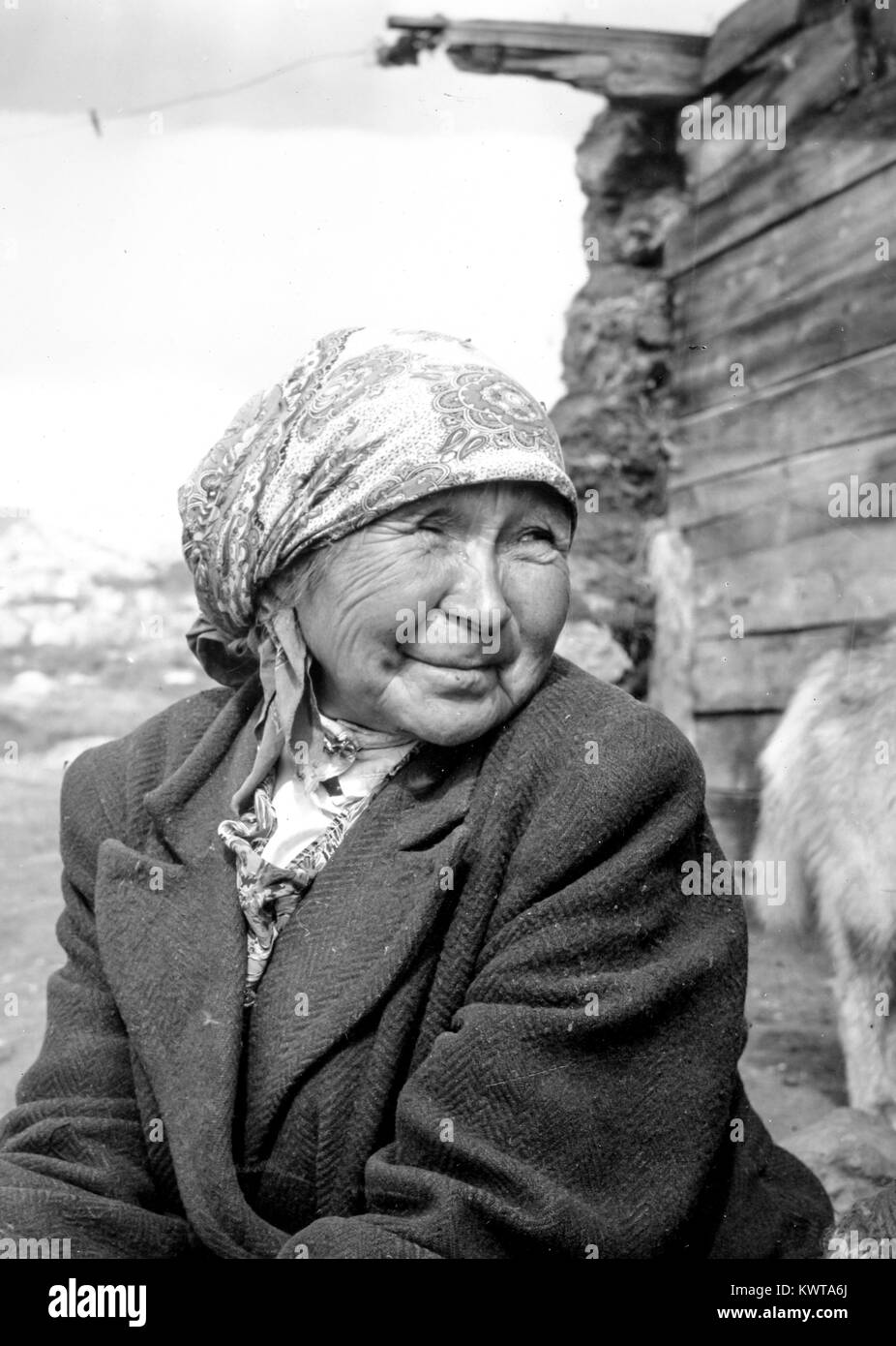 Elderly eskimo woman Black and White Stock Photos & Images - Alamy