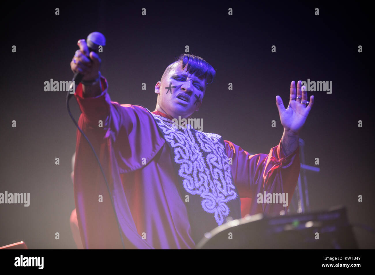 Lucy rapper hi-res stock photography and images - Alamy