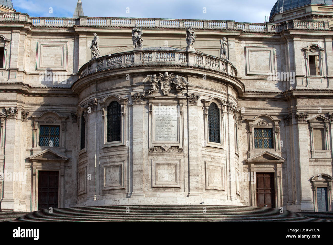 Basilica di Santa Maria Maggiore, Cappella Paolina, view from Piazza ...