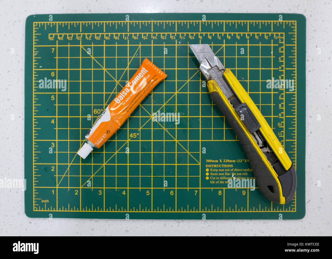Cutting board with modelling kit Stock Photo - Alamy