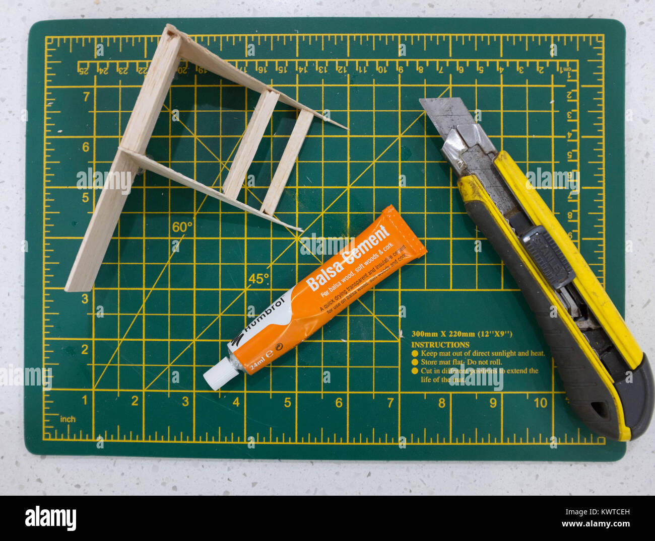 Cutting board with modelling kit Stock Photo - Alamy