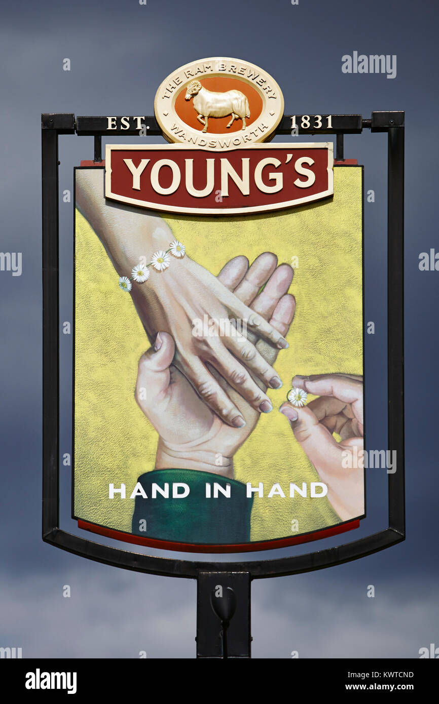 Hand in Hand pub signage in Wimbledon, London Stock Photo - Alamy