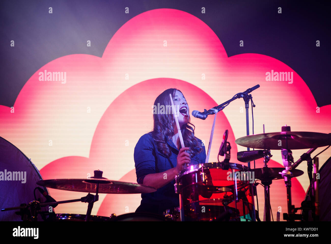 Anna prior hi-res stock photography and images - Alamy