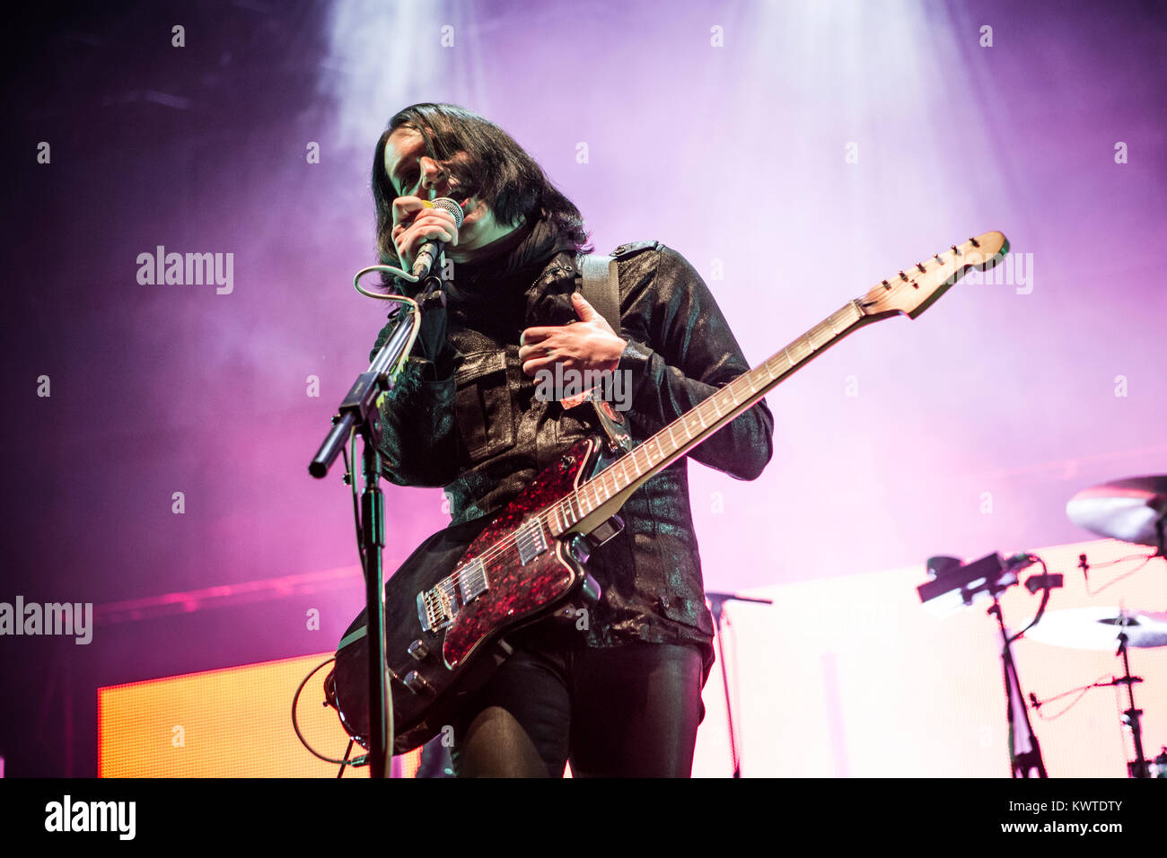 Placebo live hi-res stock photography and images - Alamy