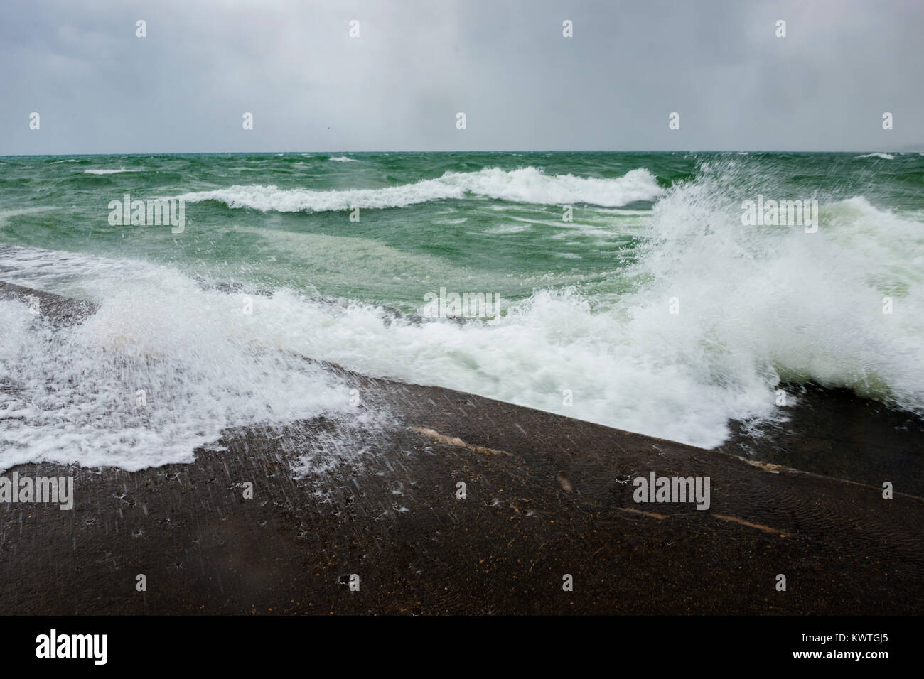 big wave on lake Michigan Stock Photo - Alamy