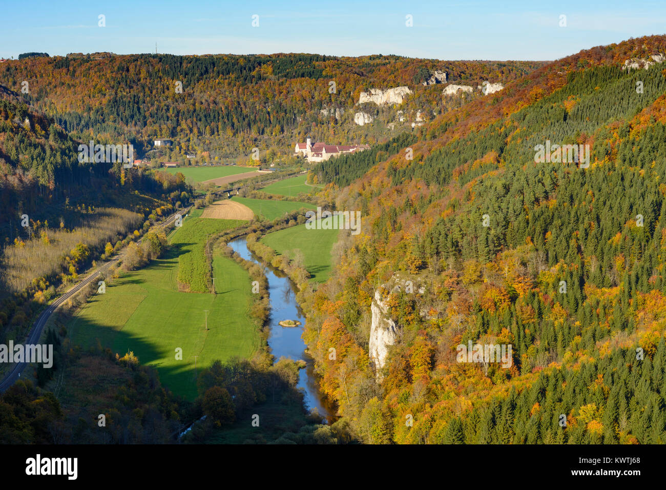 Beuron: view from rock Knopfmacherfelsen to Donau-Durchbruch (river ...