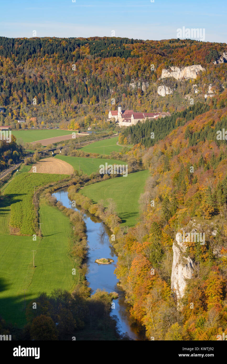 Beuron: view from rock Knopfmacherfelsen to Donau-Durchbruch (river ...