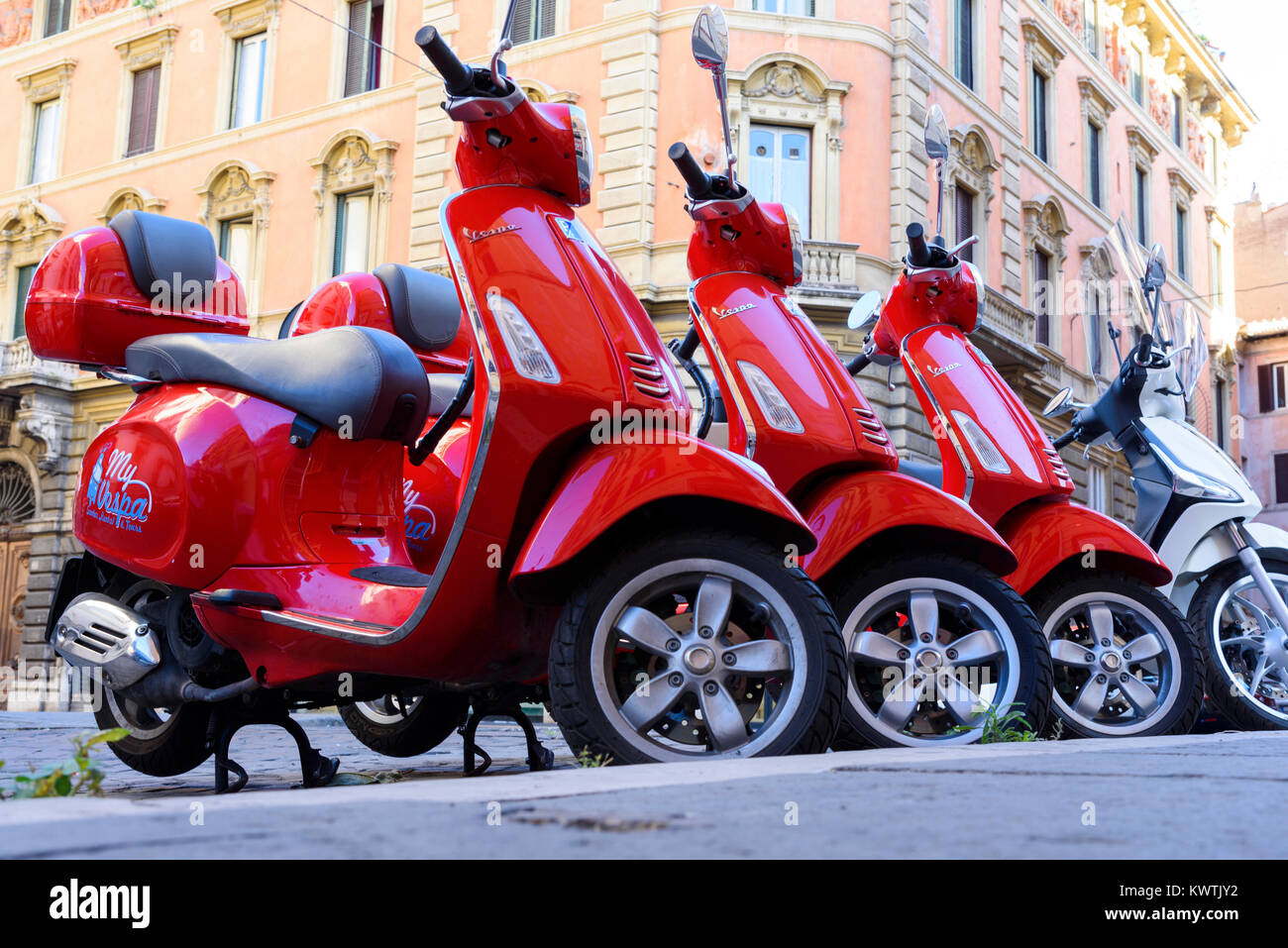 Rome roma red vespa scooter hi-res stock photography and images - Alamy