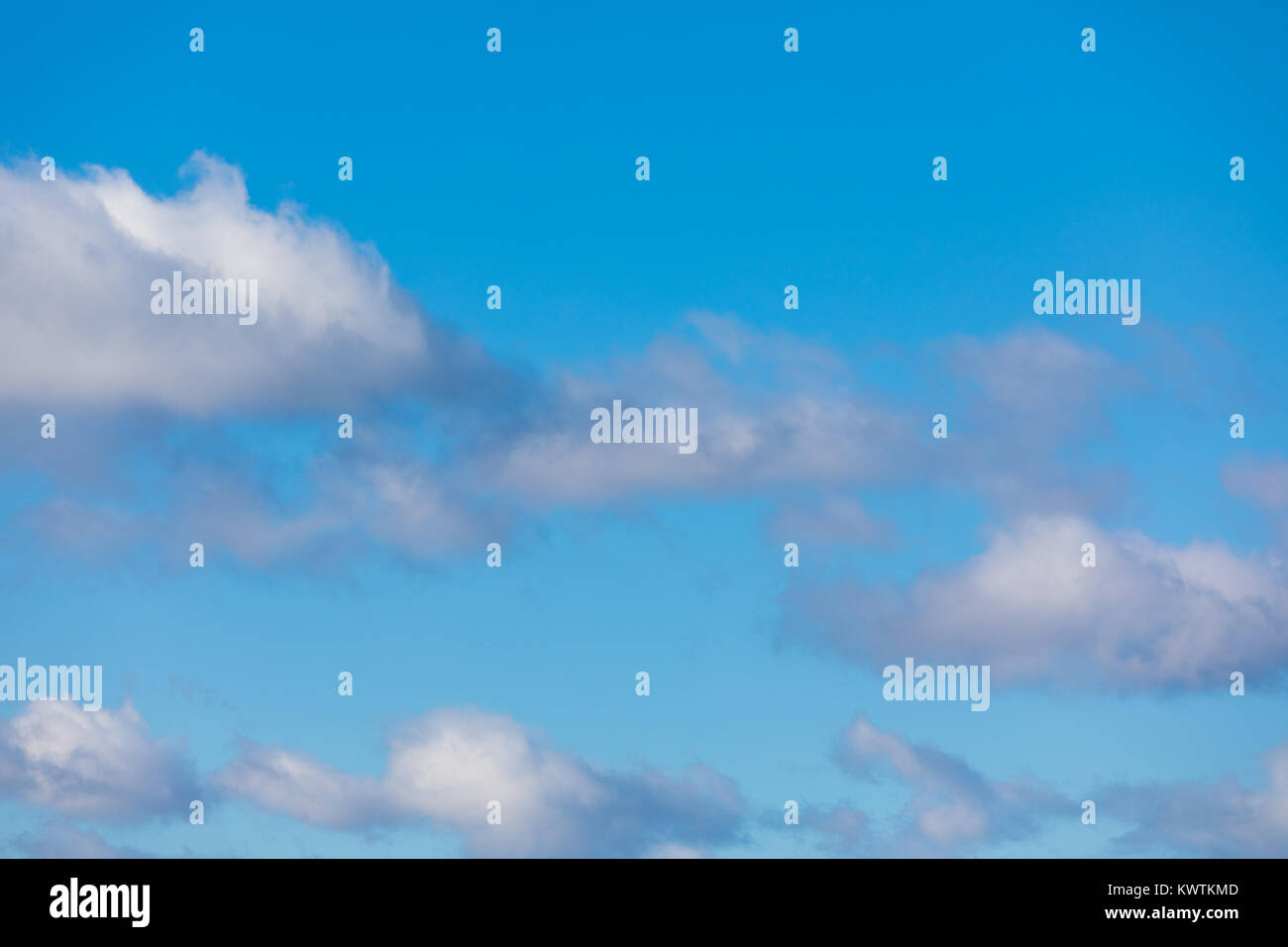 Clear sky with a few clouds hi-res stock photography and images - Alamy