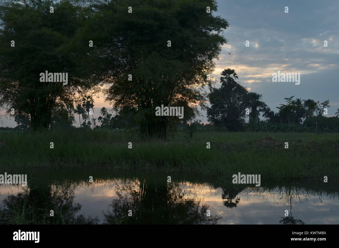 Wallpaper landscape hi-res stock photography and images - Alamy