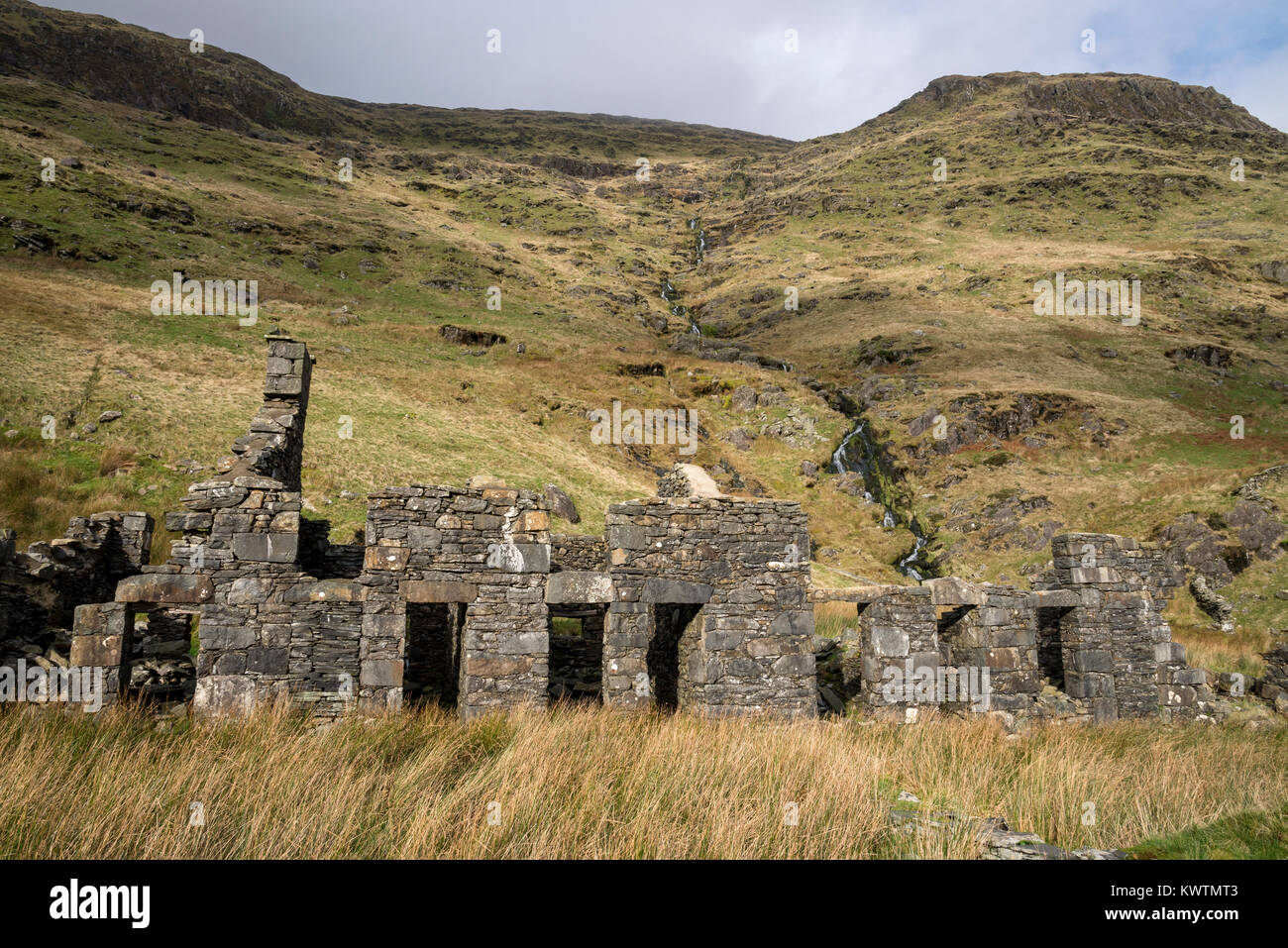 Disused stone quarry in north hi-res stock photography and images - Alamy