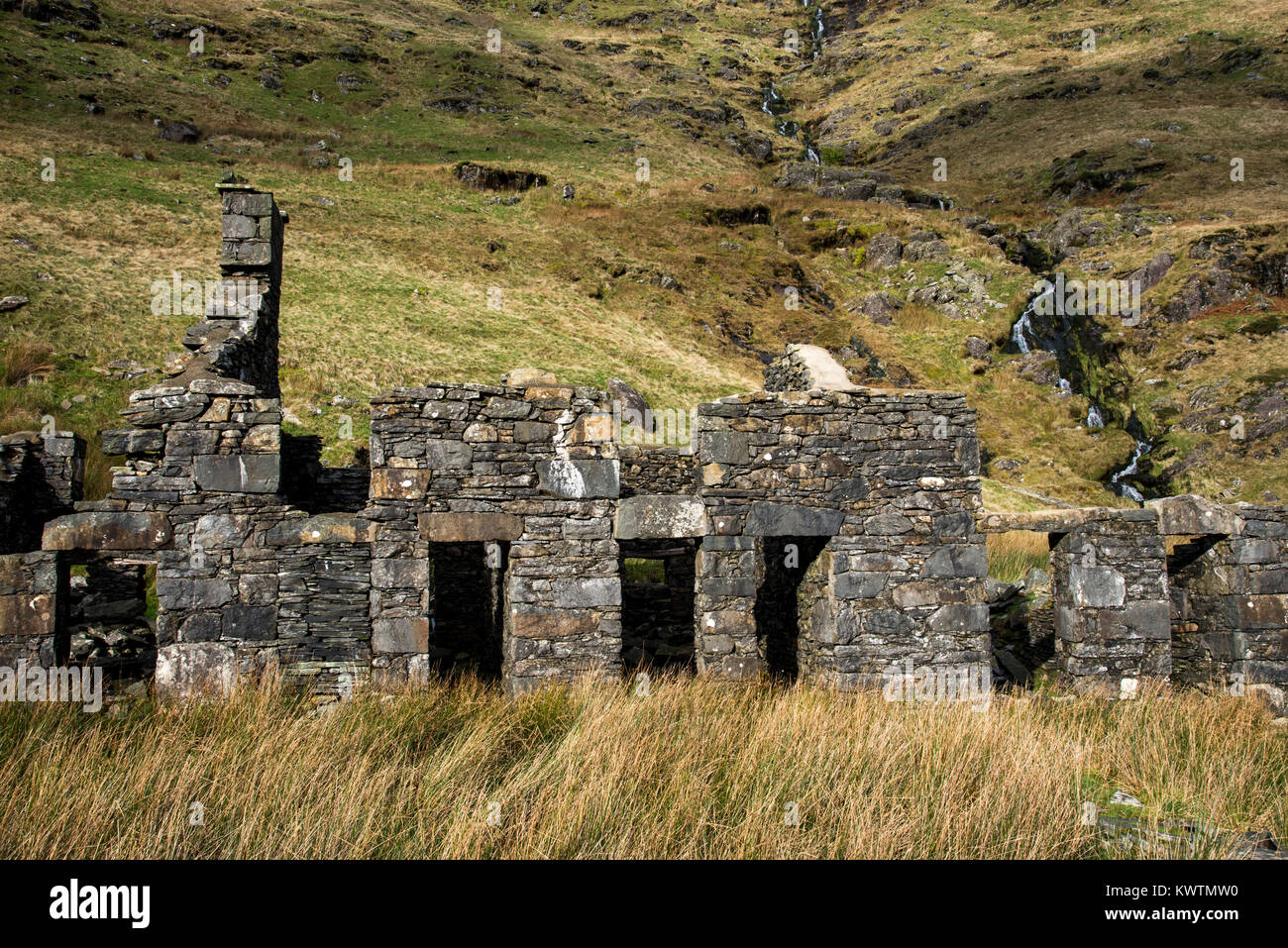 Disused stone quarry in north hi-res stock photography and images - Alamy