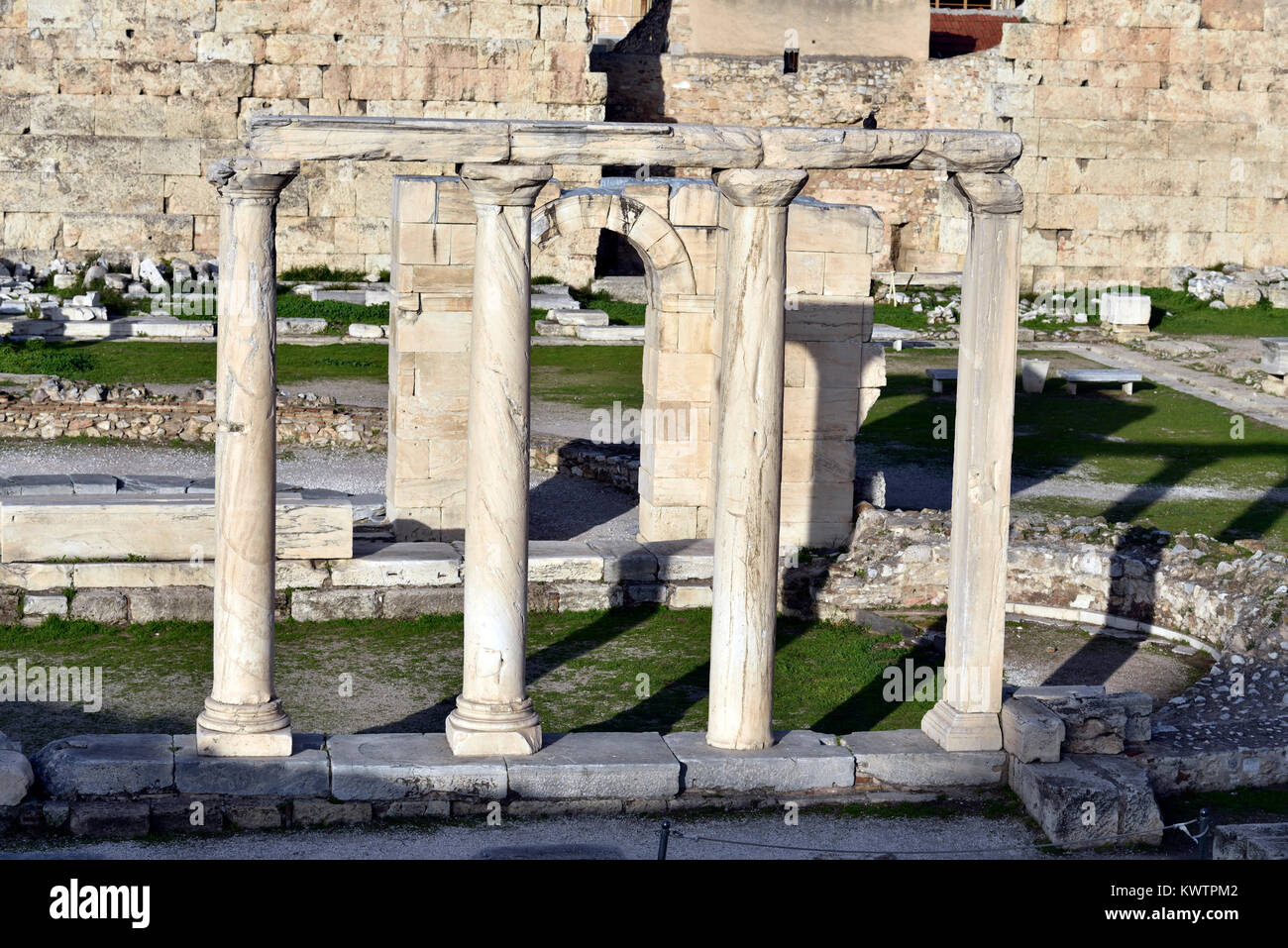 Tetraconch in Hadrian' s Library, Athens, Greece Stock Photo - Alamy