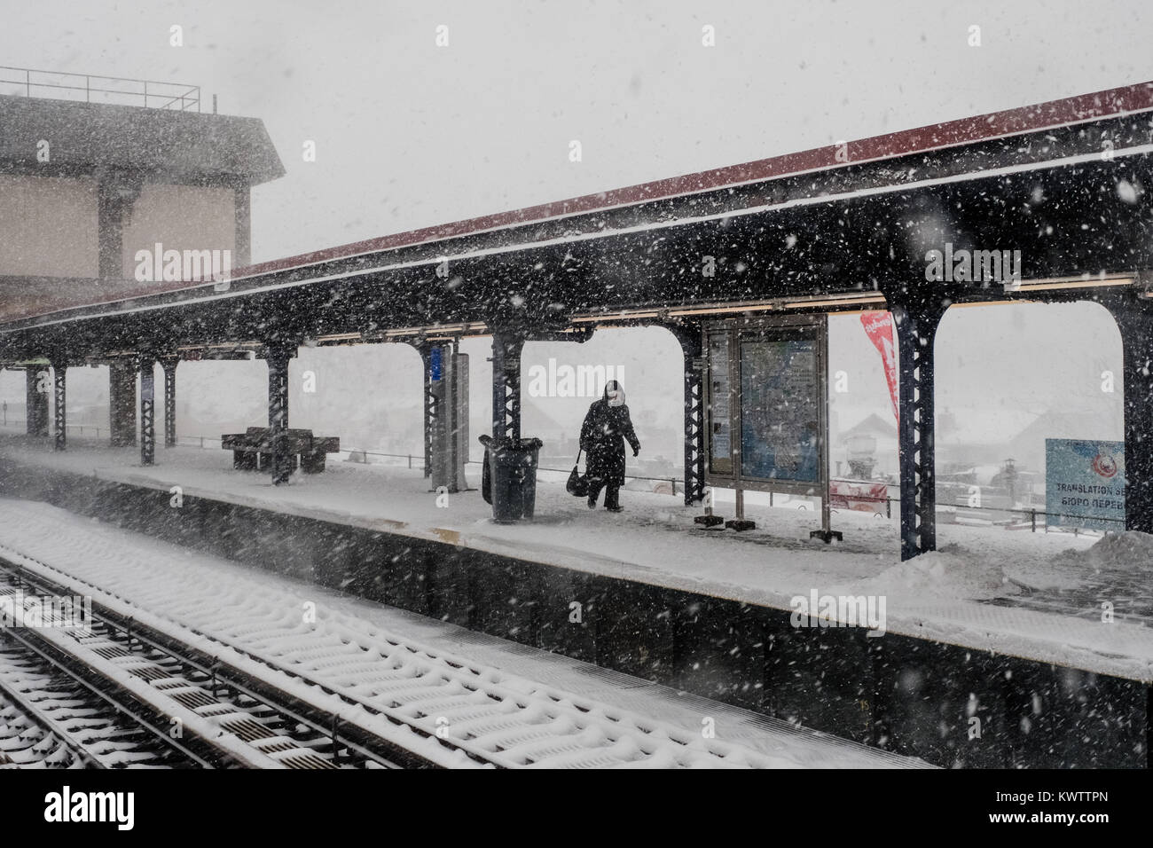Bomb Cyclone (blizzard) in New York Stock Photo - Alamy