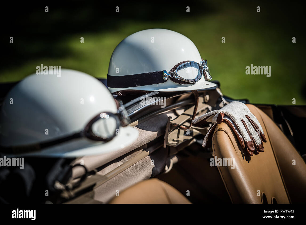 Driving goggles vintage hi-res stock photography and images - Alamy