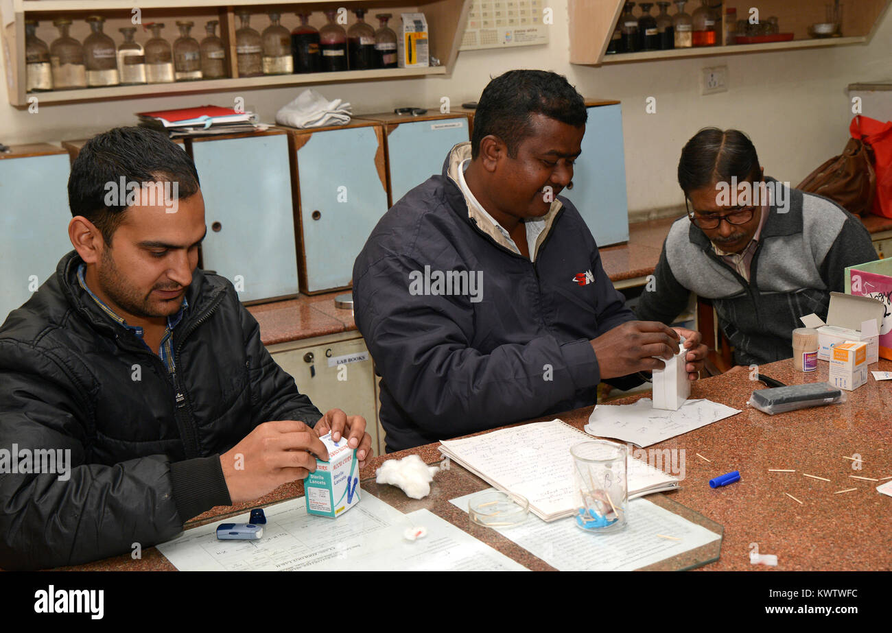 Laboratory assistance hi-res stock photography and images - Alamy