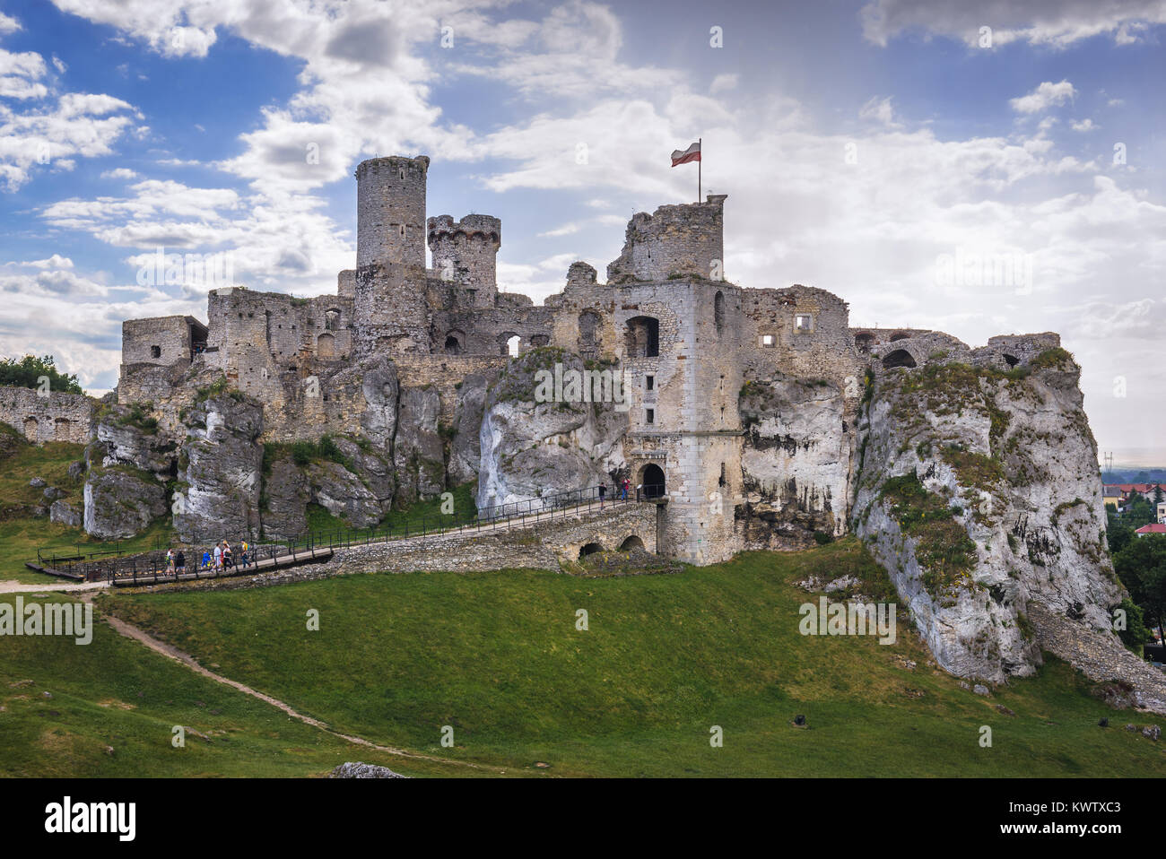 Ogrodzieniec Castle in Podzamcze village, part of the Eagles Nests ...