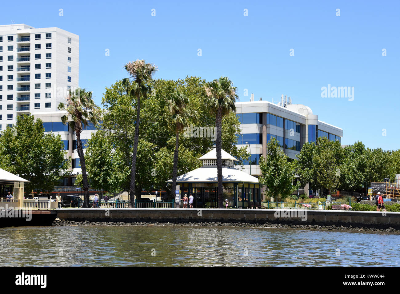 Perth waterfront hi-res stock photography and images - Alamy