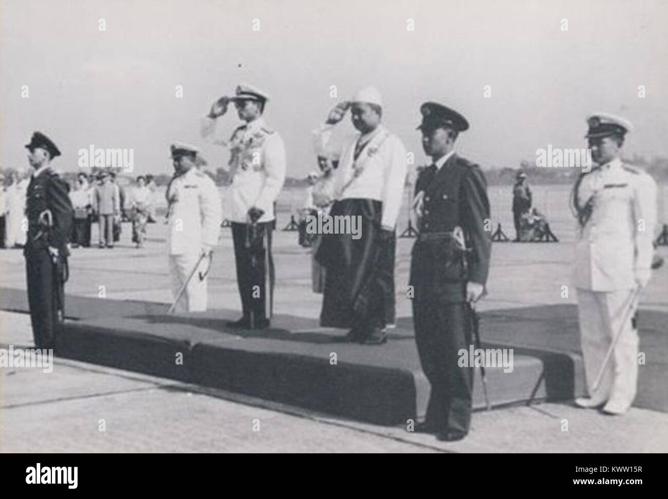 Bhumibol Adulyadej and U Win Maung (02.03.1960 Stock Photo - Alamy