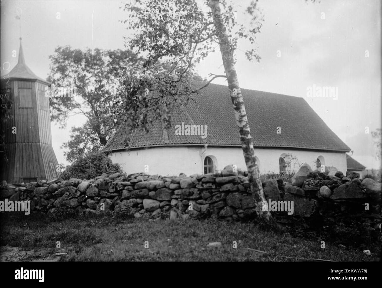 This entry references the KMB (Cultural Heritage of Sweden) record for ...