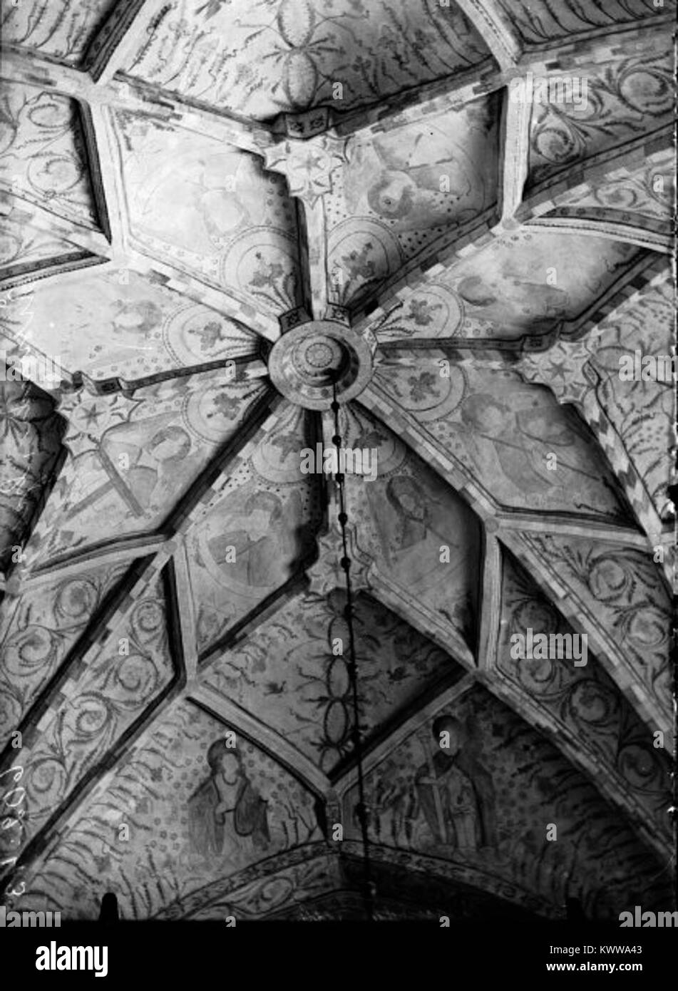 Årsunda kyrka (heritage record KMB 16000200032626) lies in the parish ...