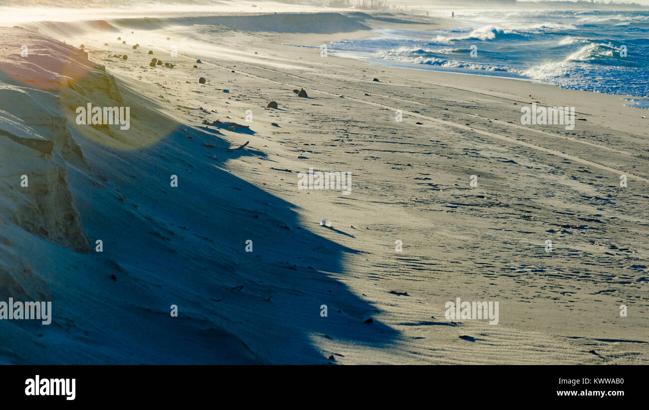 Strong wind sand beach hi-res stock photography and images - Alamy
