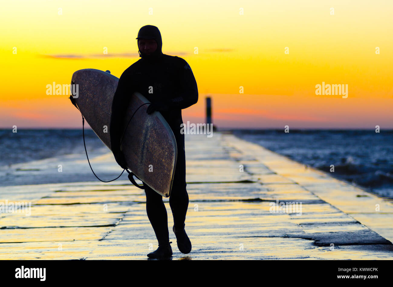 Full body wetsuit hi-res stock photography and images - Alamy