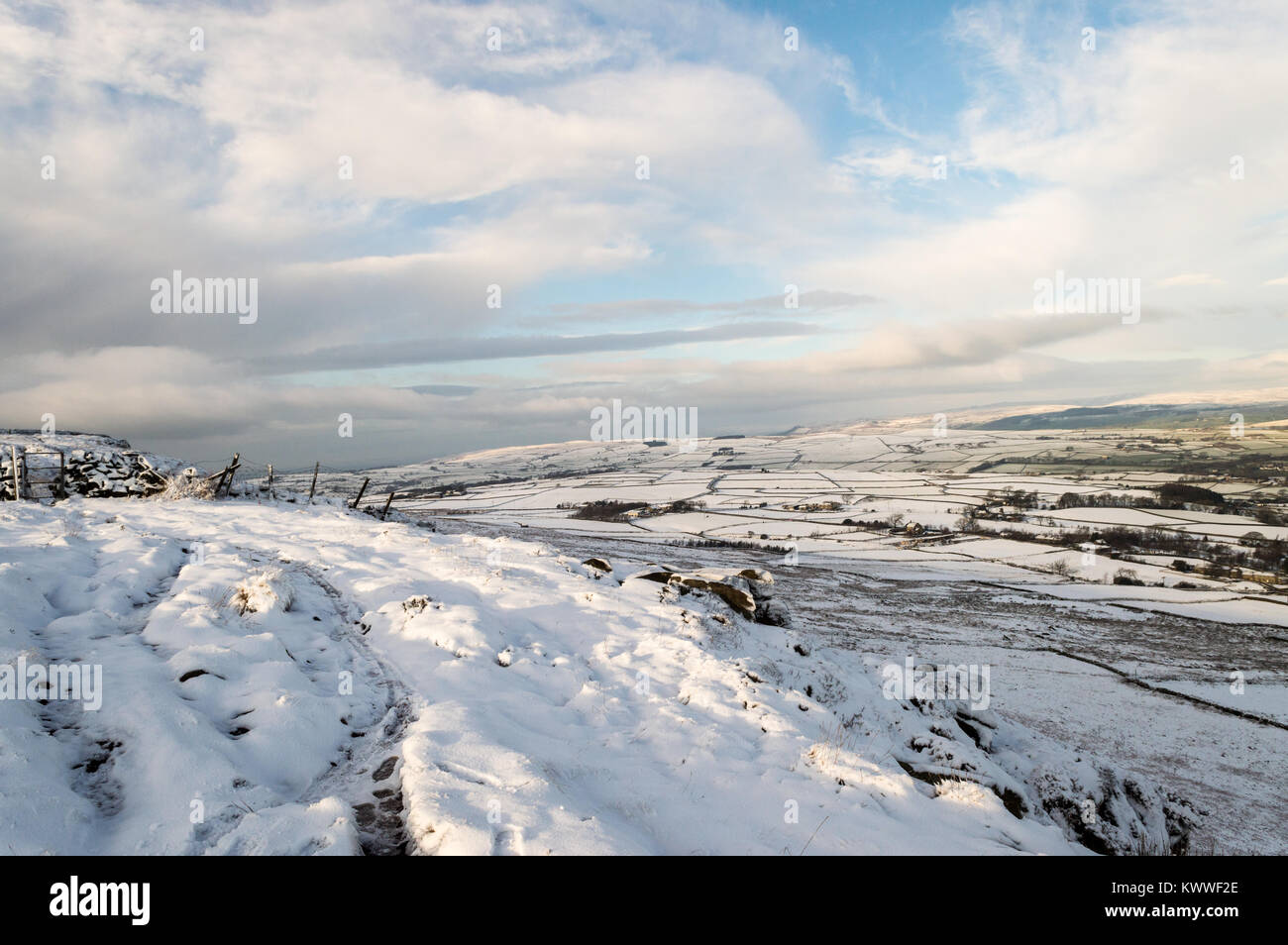 Rombalds moor in the snow Stock Photo - Alamy