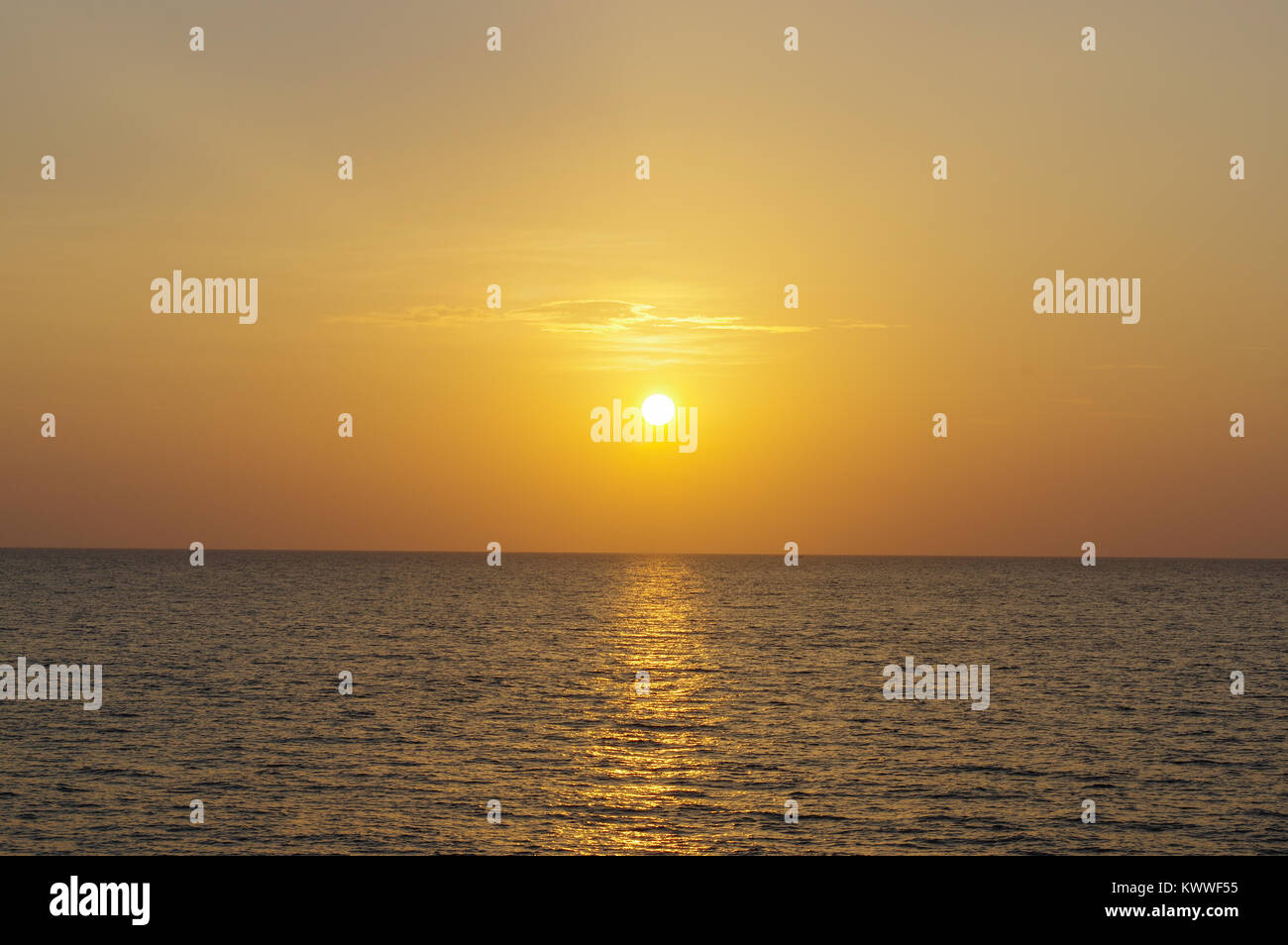 a red and orange purple sunset over the sea of Thailand Stock Photo - Alamy