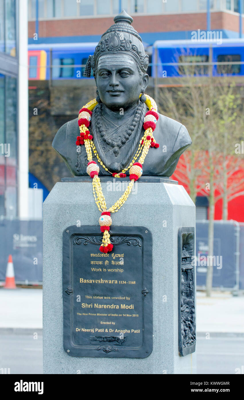 London, England, UK. Statue: Basaveshwara (Basavenna / Basava: 1134 ...