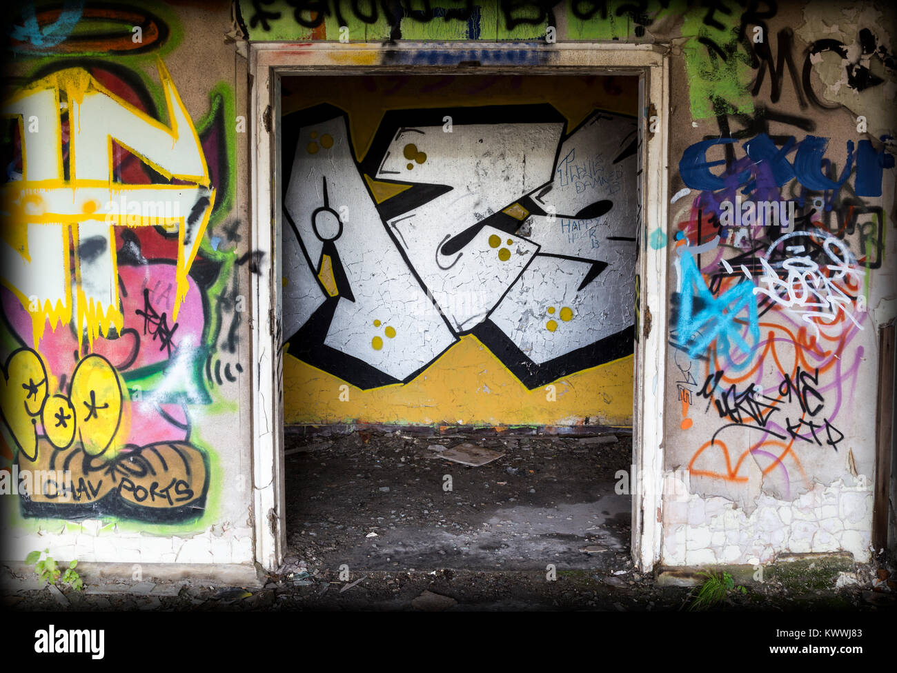 Graffiti & Dereliction Stock Photo - Alamy