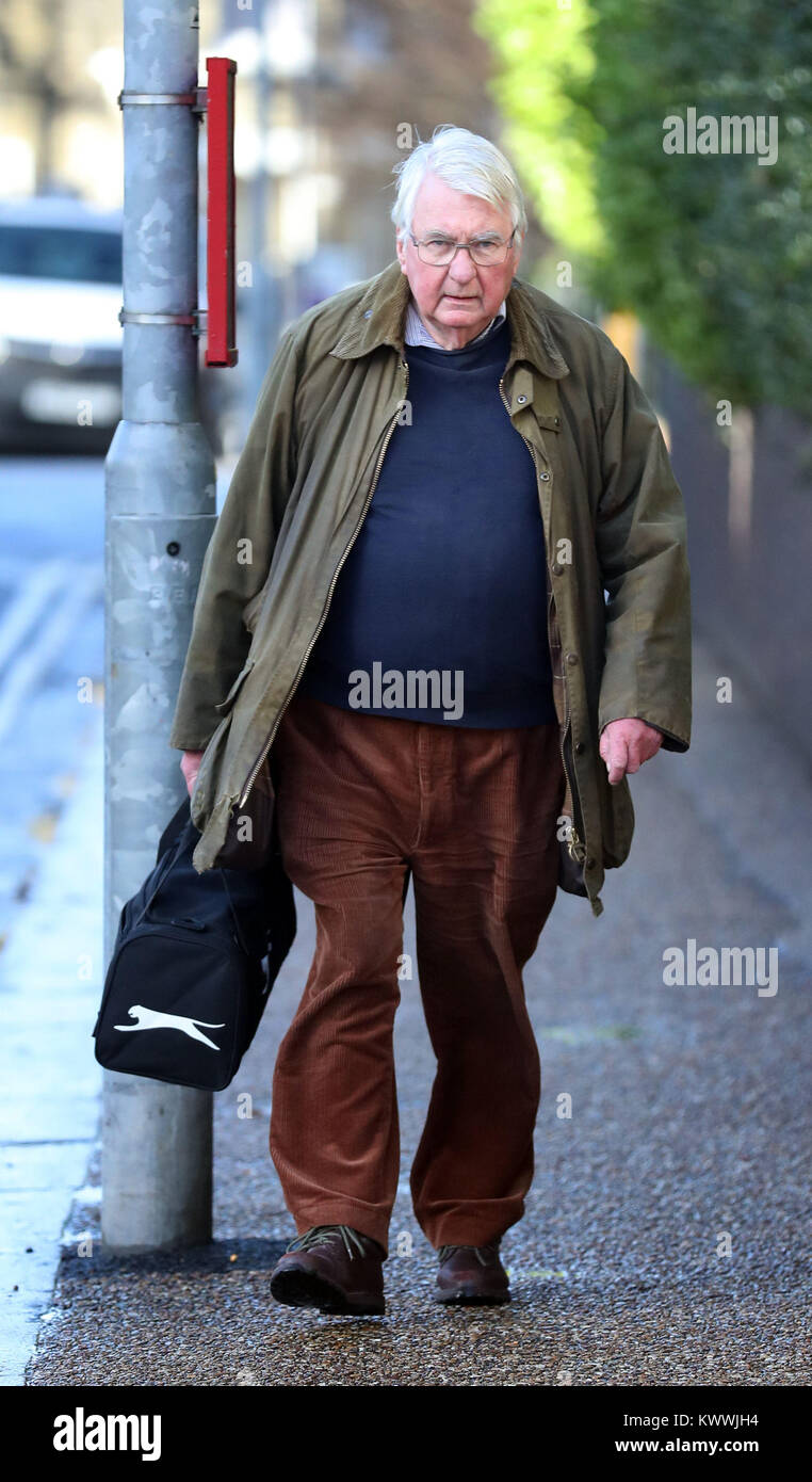 Former top private school teacher Peter Burr arriving at Hove Crown ...