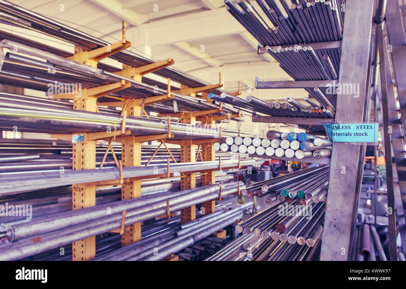 Gray metal pipes hi-res stock photography and images - Alamy