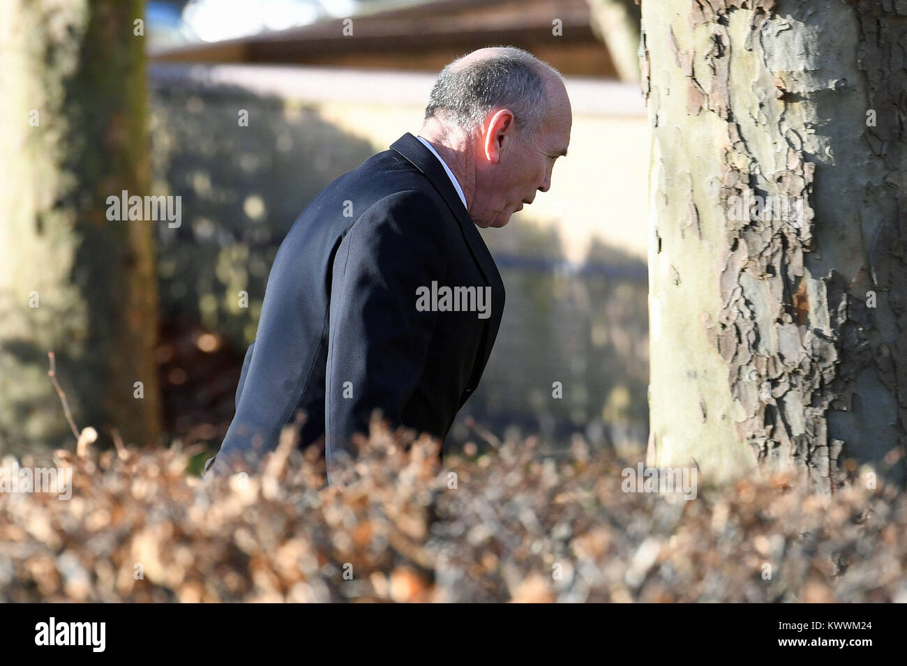 Ex-Ukip MP Bob Spink arriving at Basildon Combined Court where he is ...