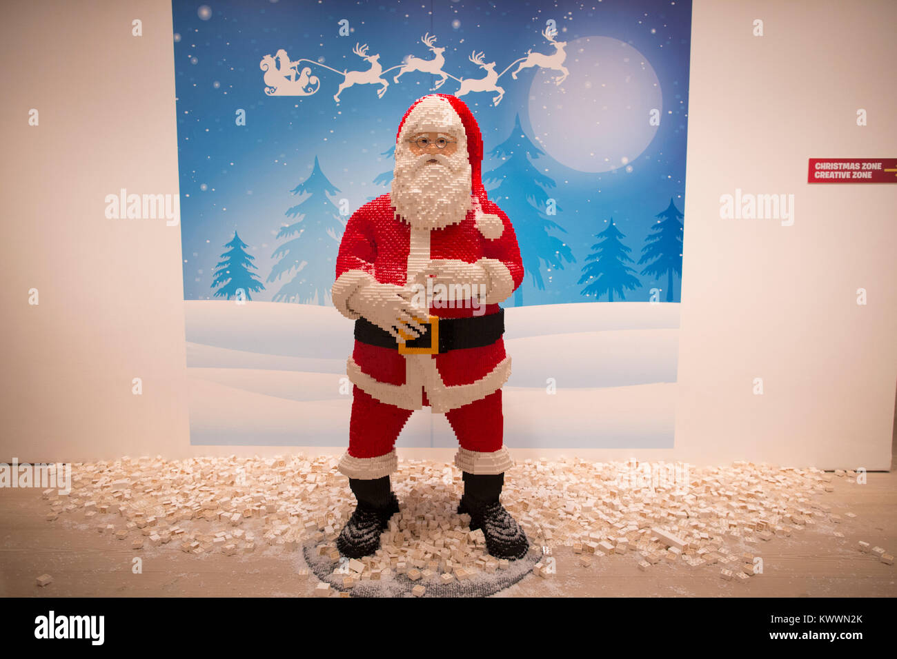 BRICKLIVE event, UK's largest event celebrating LEGO, sculptures, dive ...