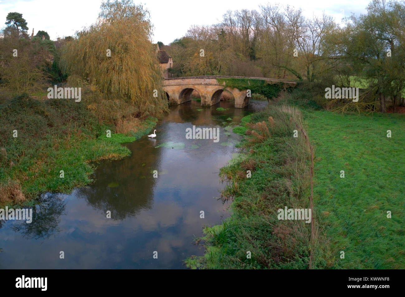 Duddington bridge hi-res stock photography and images - Alamy