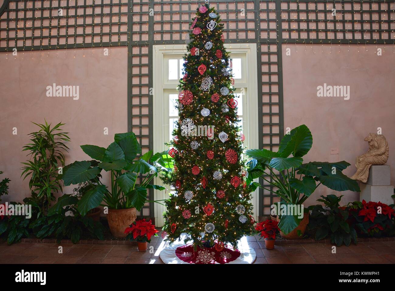 The Hyde Collection/Museum decorated for the Christmas and Holiday ...