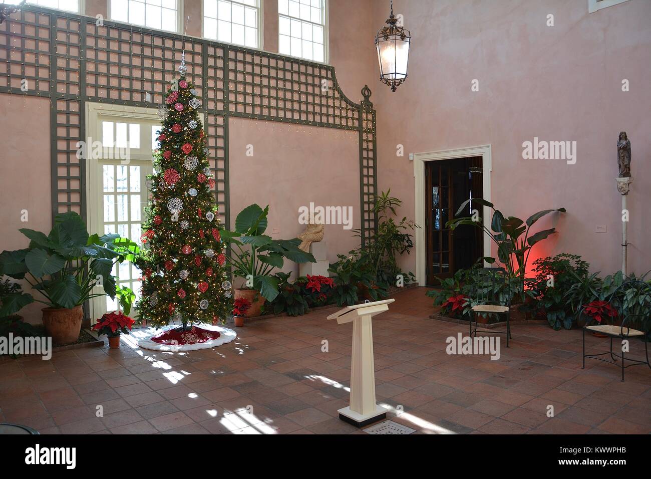 The Hyde Collection/Museum decorated for the Christmas and Holiday ...