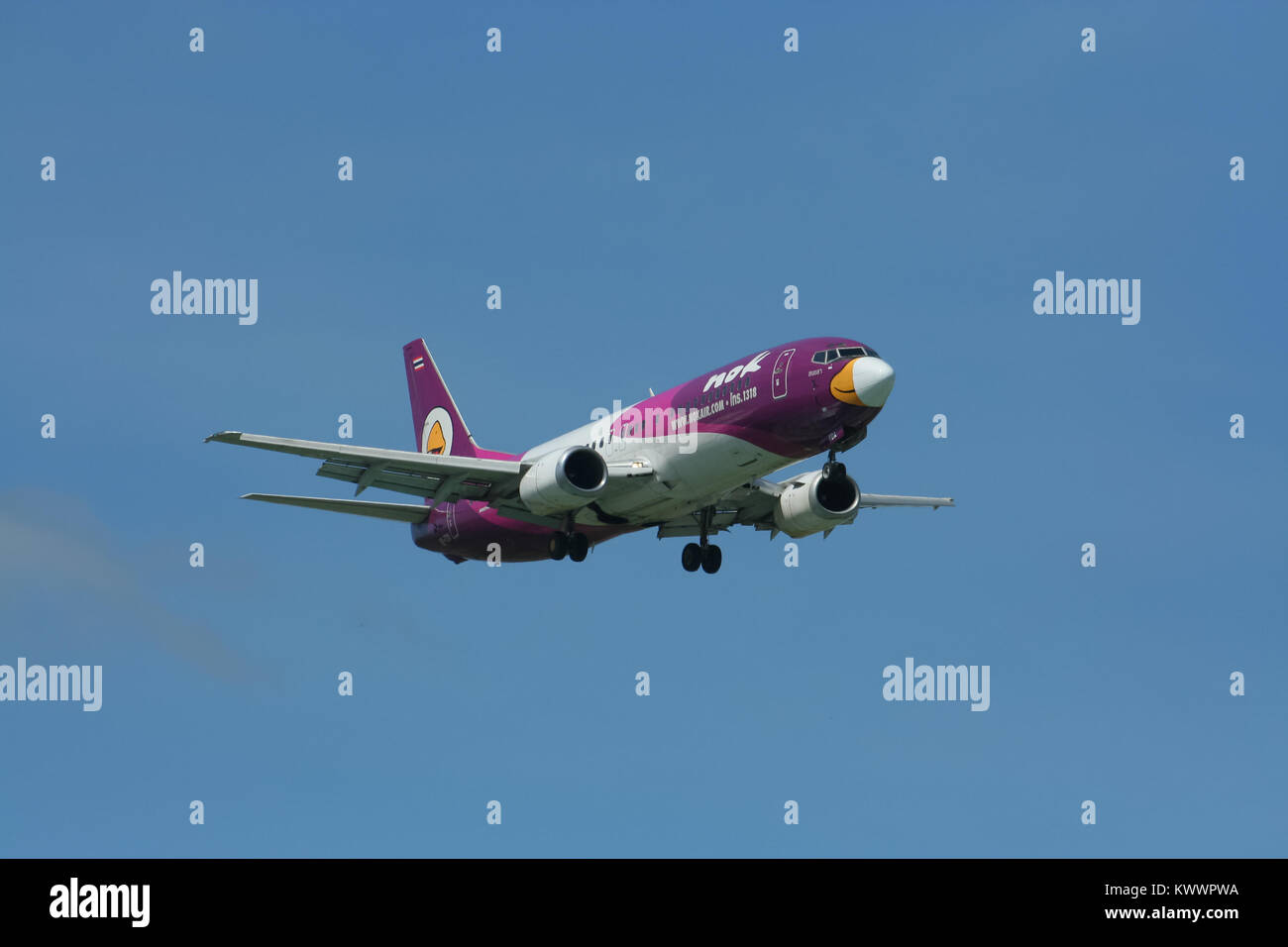 CHIANGMAI , THAILAND - JULY 10 2009: HS-TDA Boeing 737-400 of NokAir ...