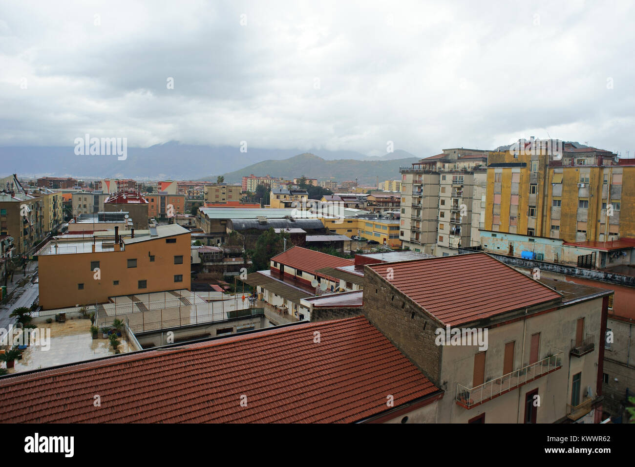Piazza inferiore hi-res stock photography and images - Alamy