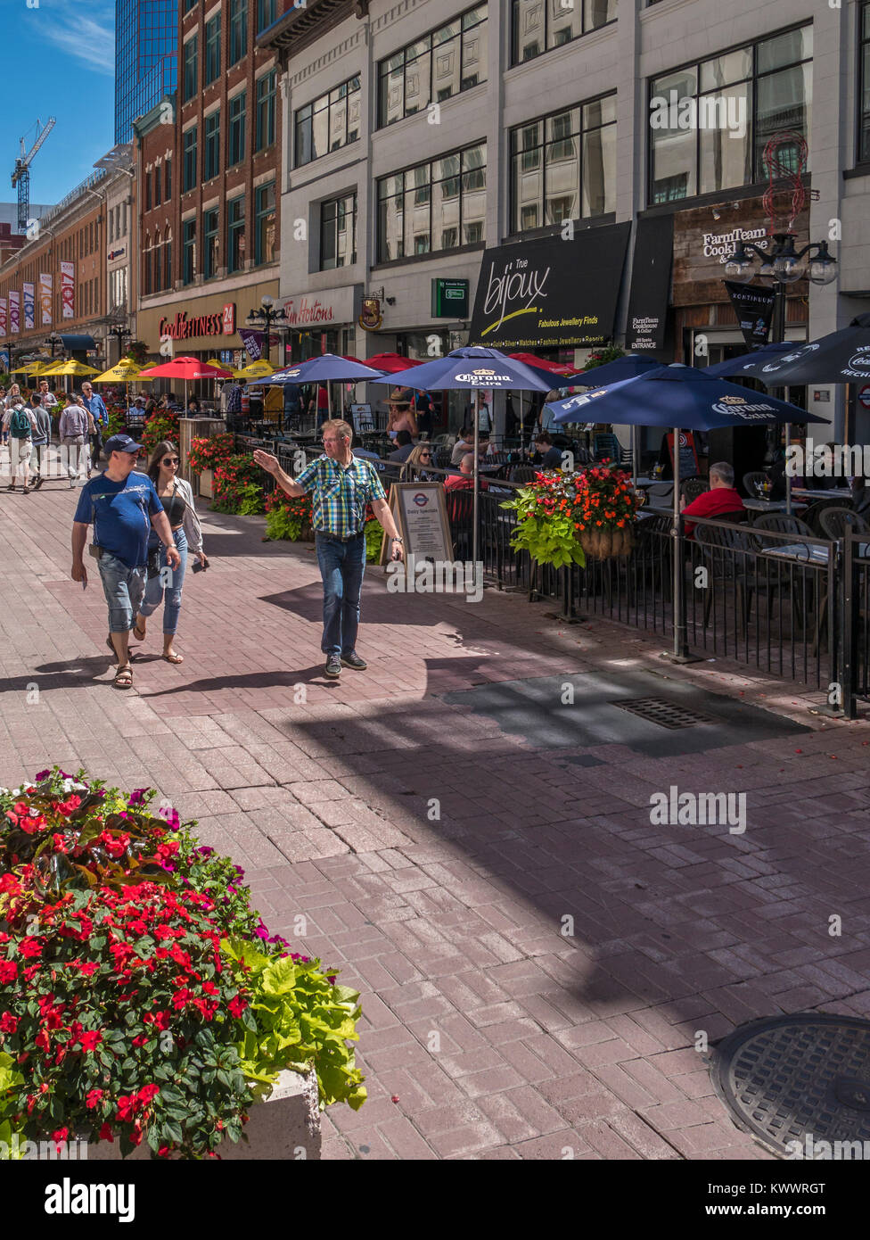 Ontario shopping mall hi-res stock photography and images - Alamy