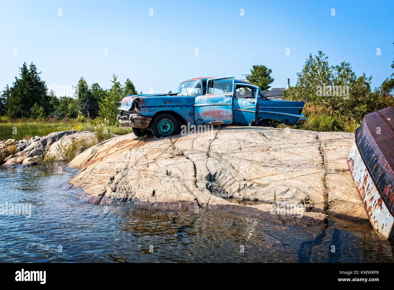 Cracks In Rock High Resolution Stock Photography and Images - Alamy