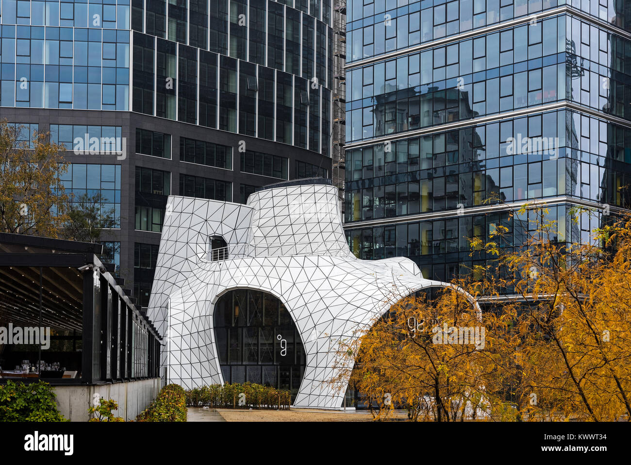 Buildings in warsaw hi-res stock photography and images - Alamy